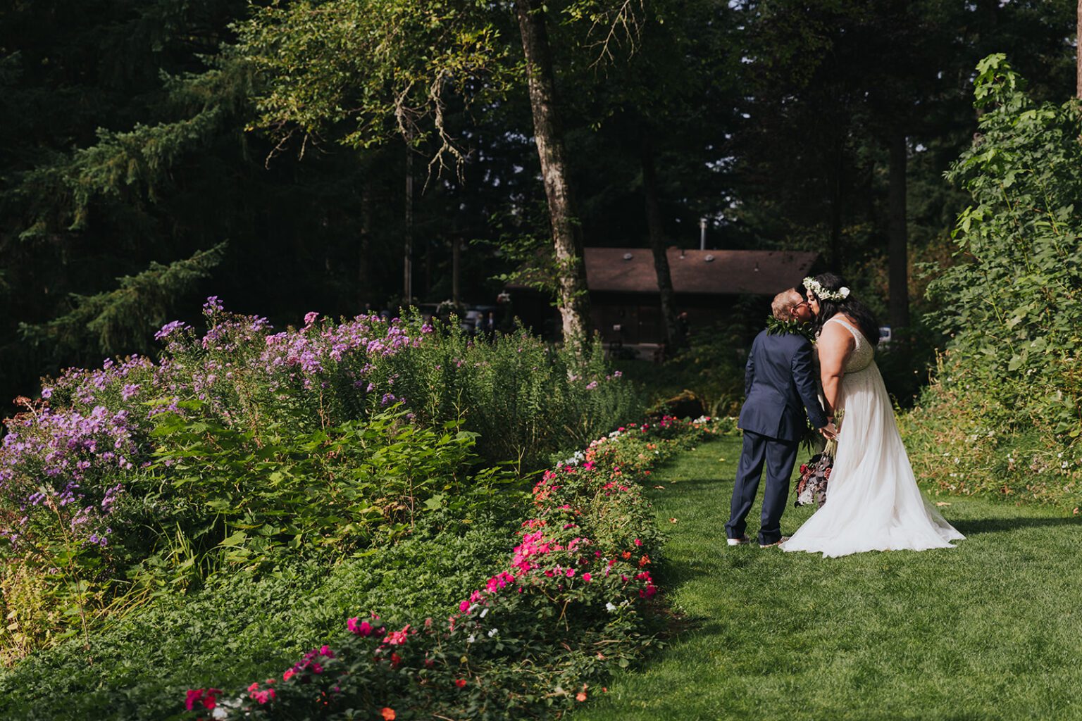 17 Magical, Woodsy Forest Wedding Venues in Oregon [Updated with 2025 ...